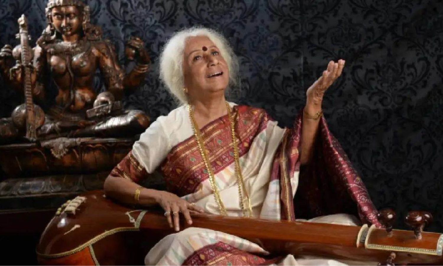 दिग्गज सिंगर प्रभा अत्रे का हुआ निधन | classical singer Prabha Atre ...