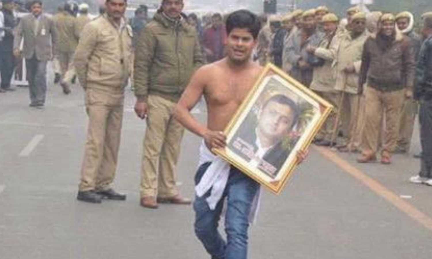 पूर्व सीएम अखिलेश यादव | SP leader Akash lala | सपा नेता ने की आत्महत्या | Lakhimpur Kheri News ...