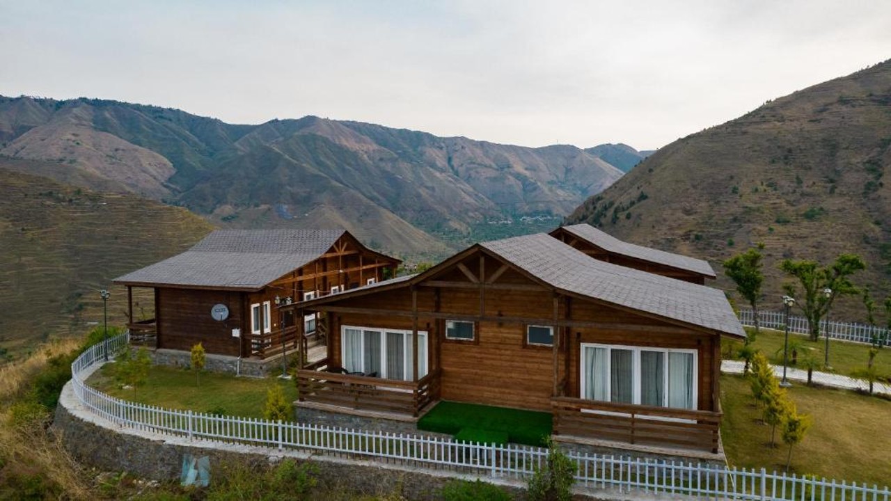 Kafal Village Wood House Uttarakhand | Tourism News in Hindi Samachar ...