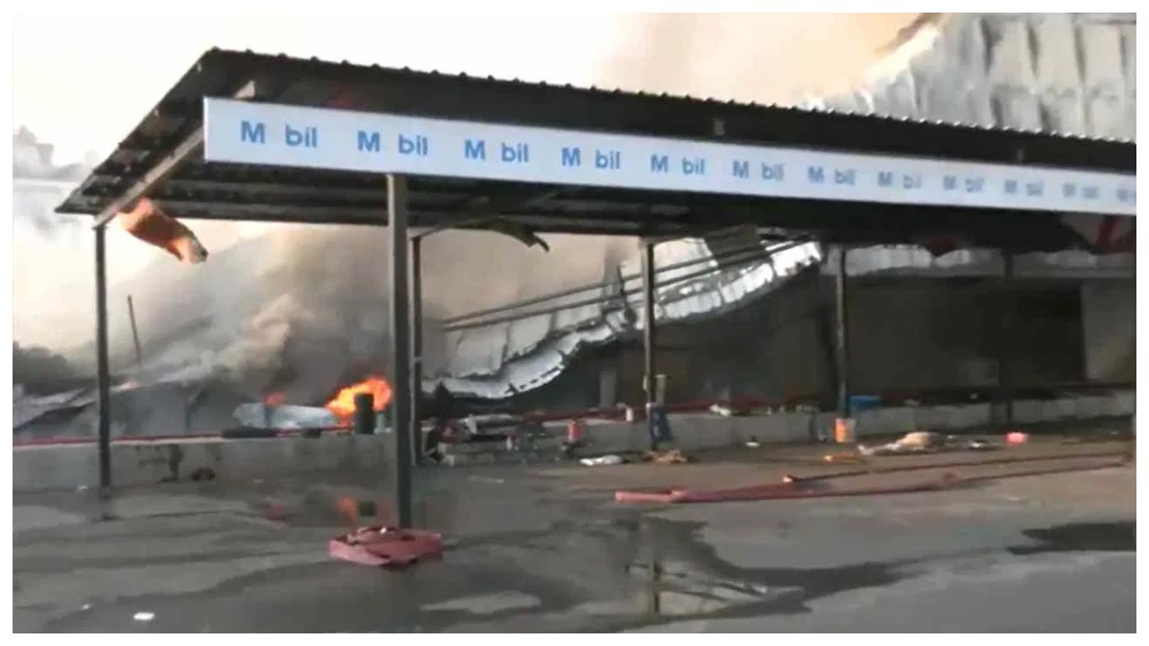 Fire in Game Zone | Fire in Rajkot | Massive Fire in Game Zone | Fire ...