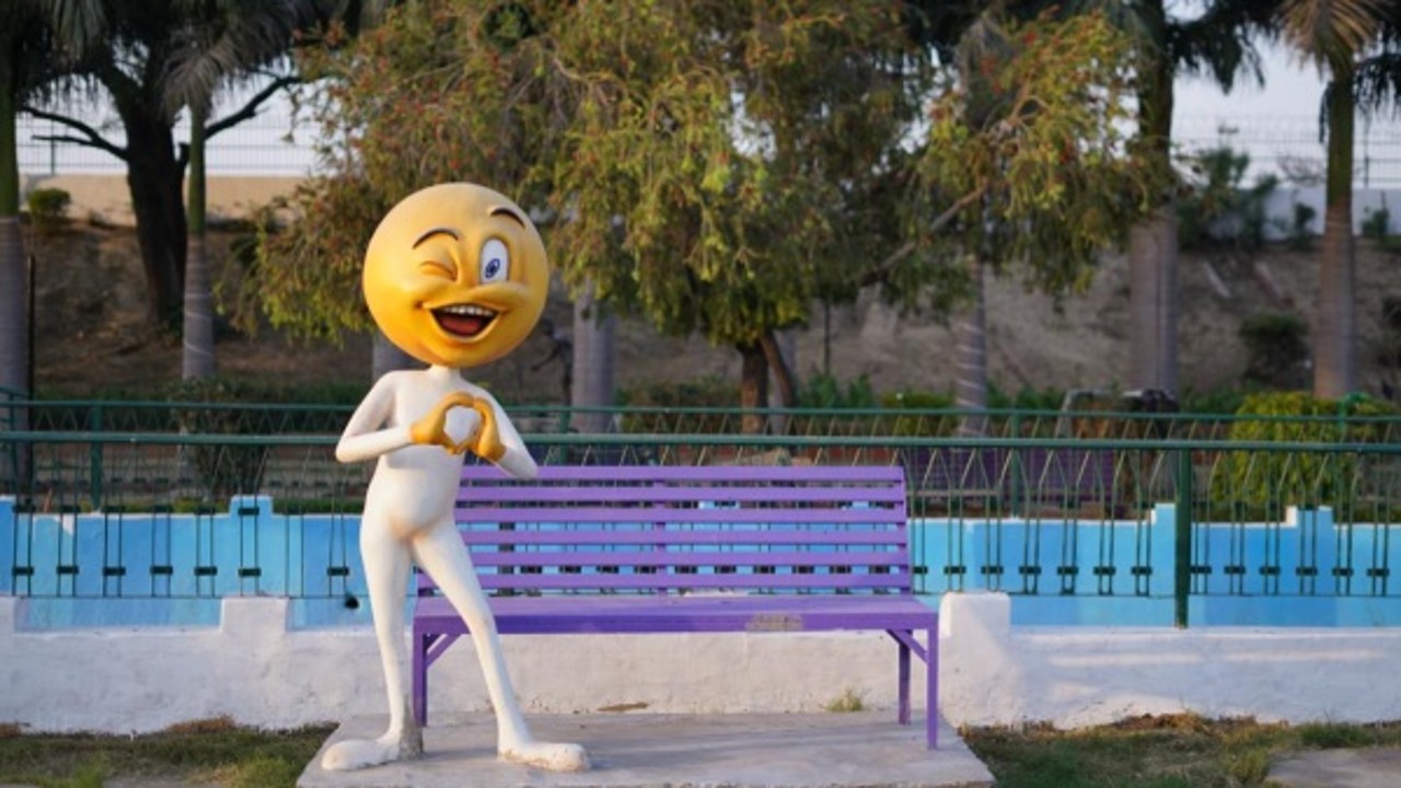 Lucknow Happiness Park Timing Entry Ticket | Lucknow Tourism News in ...