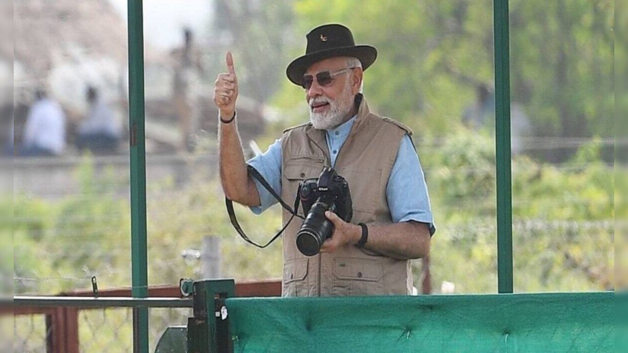 PM Narendra Modi Unknown Facts | PM Modi Ke Bare Mein Jankari In Hindi ...