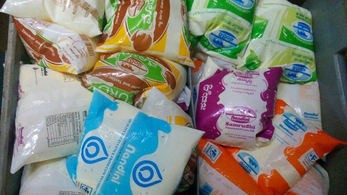 इतना शुद्ध घी! GPS, OTP और सेंसर से खुलते कंटेनर | Nandini Dairy ...