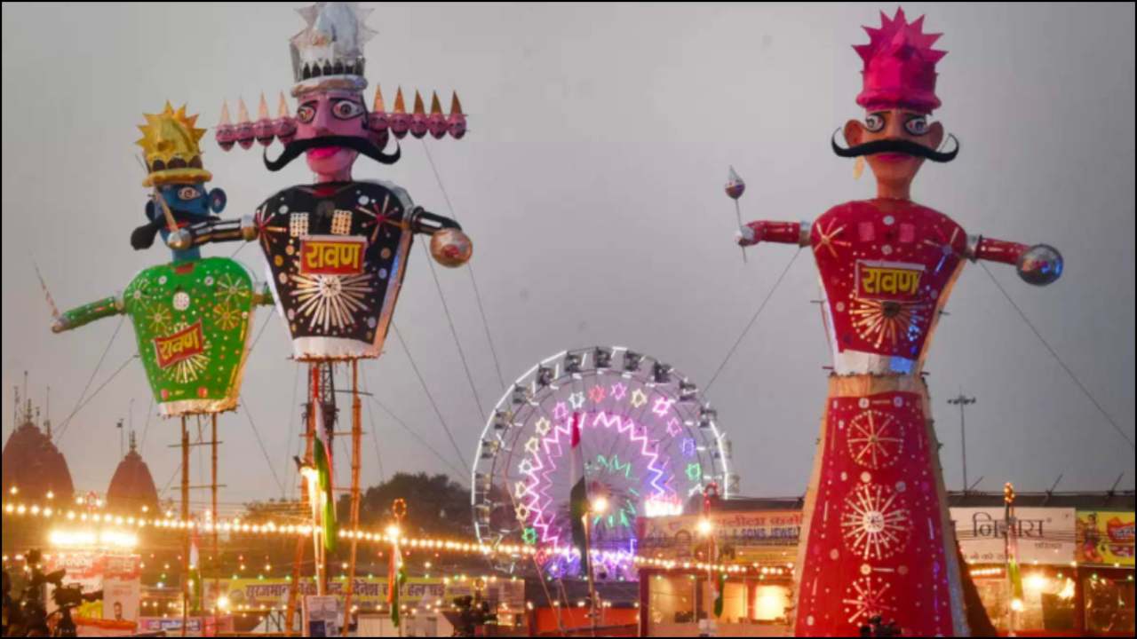 Lucknow Dussehra 2024 Date and Time | Dussehra Mela in Lucknow Me Ravan ...