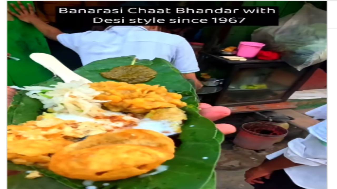 Varanasi Ki Best Chaat | Banaras Chaat Bhandhar | Tourism News Track ...