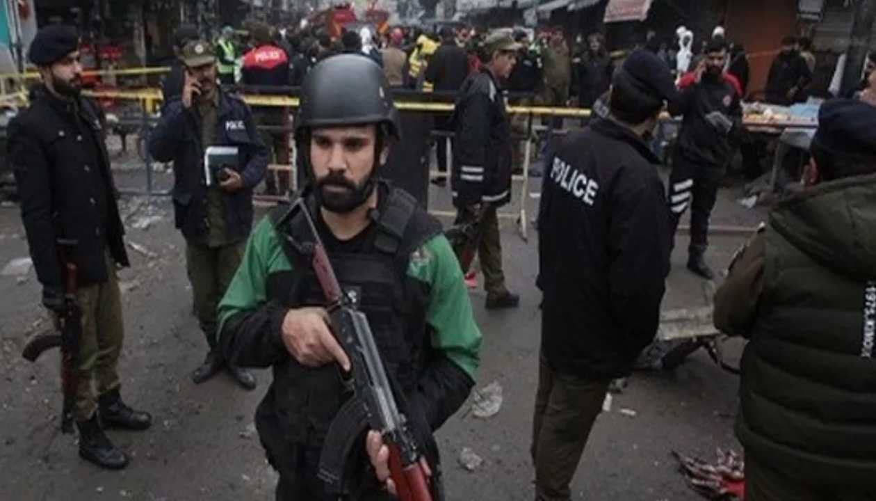 पाकिस्तान में बड़ा आतंकी हमला, खैबर पख्तूनख्वा में 17 सैनिकों की मौत, 8 ...