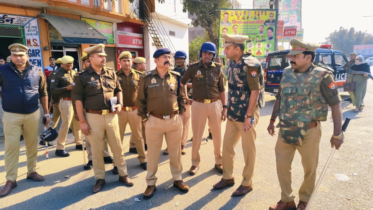 Hapur News| Sambhal Main Hinsa ki khabar| Hapur police alert| Friday ...