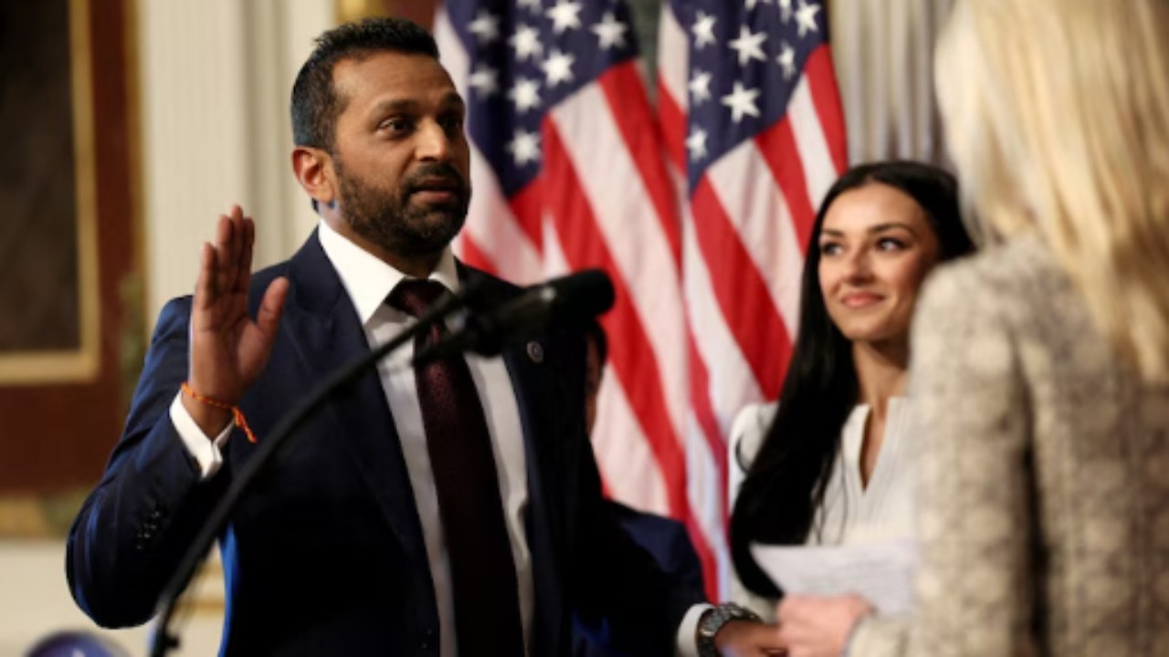 Kash Patel| Kash Patel Kon Hai| FBI| New Director of FBI| FBI New ...