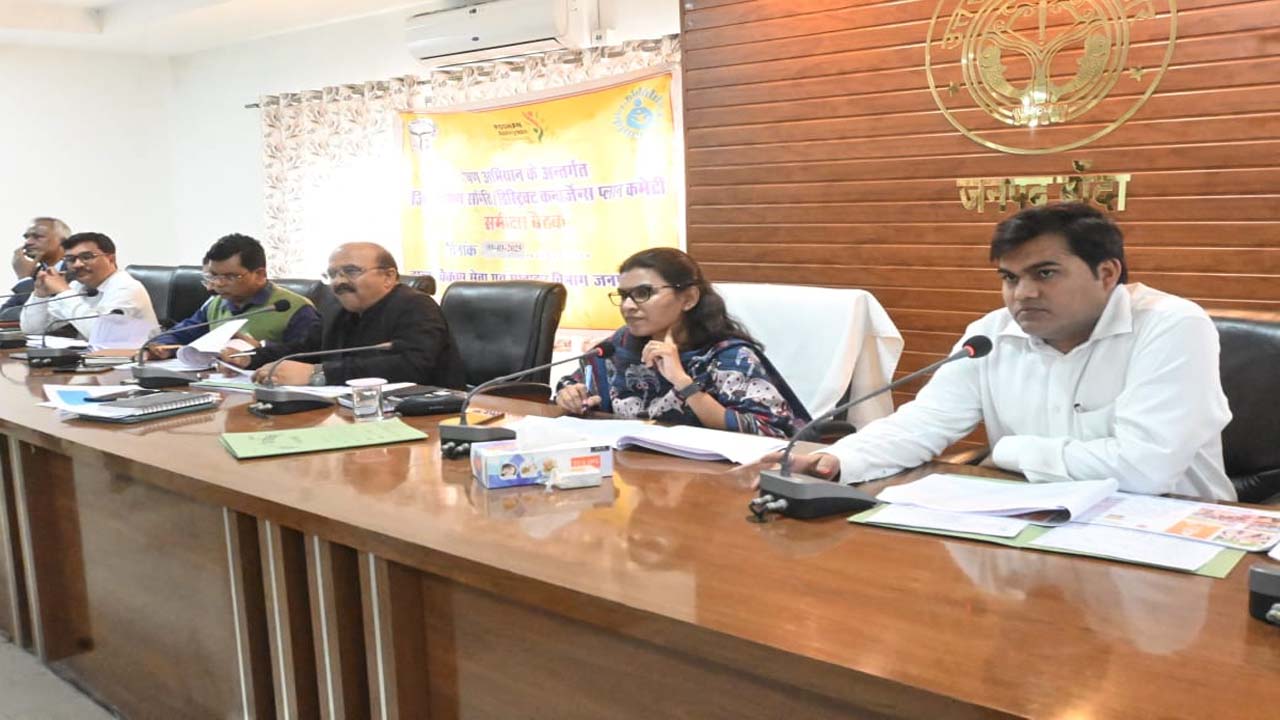 Banda News | Excise Department | Illegal liquor | à¤ à¤µà¥ à¤§ à¤¶à¤°à ...