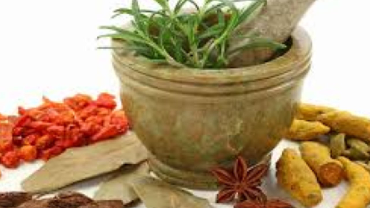 Home Remedies: The Secret to Curing Every Ailment from Common Cold to ...