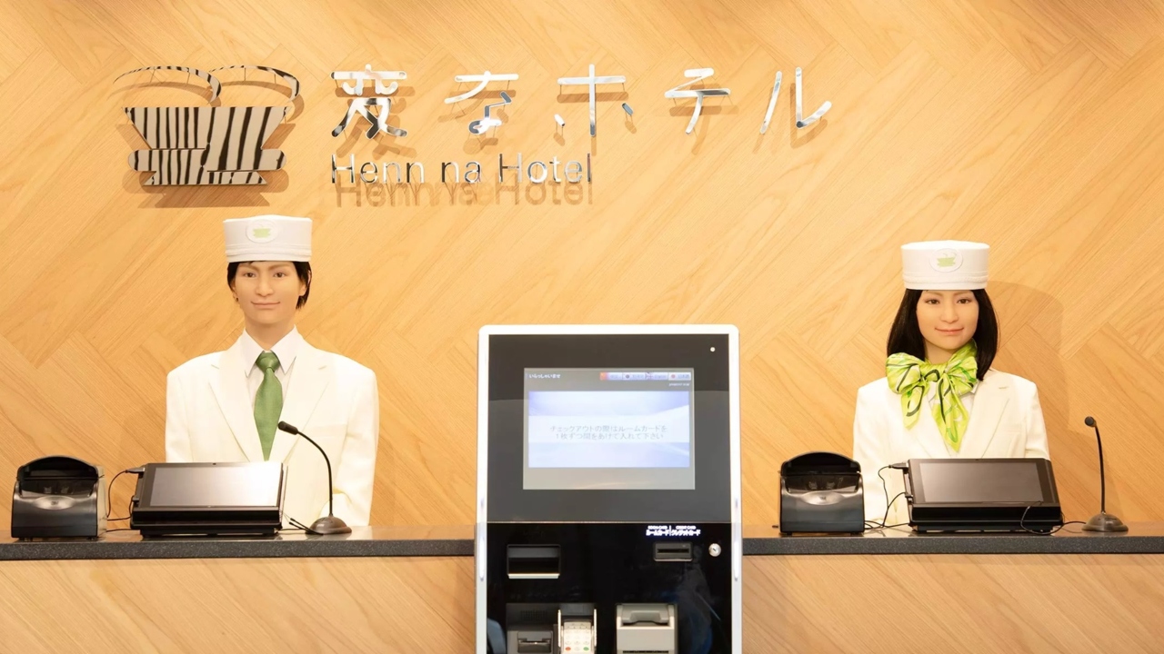 World First Robot Hotel Henn Na Nagoya Japan Mein Duniya Ka Pahla ...