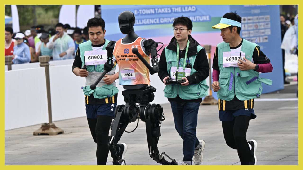 Humans and Robots Race in the Half Marathon Race China History ...