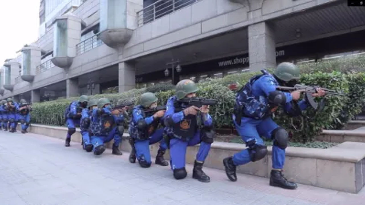 blackout in Lucknow| mock drill today in Lucknow | Lucknow Police Line ...