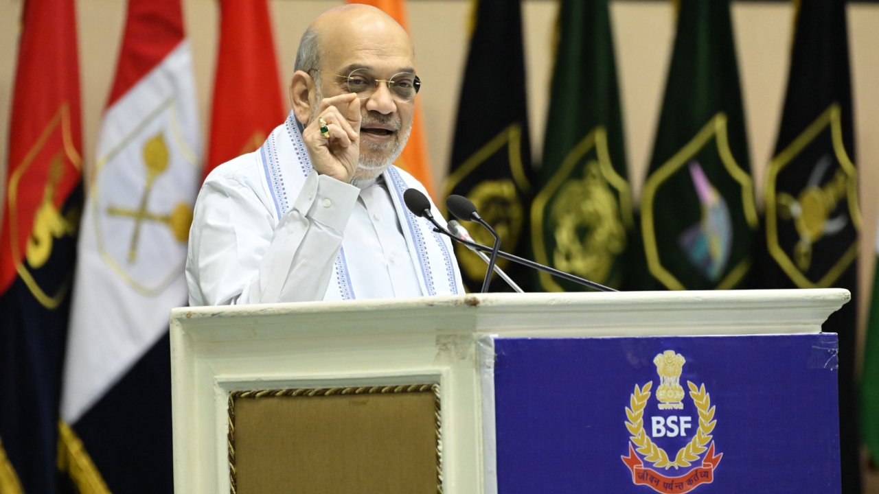 Amit Shah on Bangladeshà¥¤ Home Minister Amit Shahà¥¤ Home Minister ...