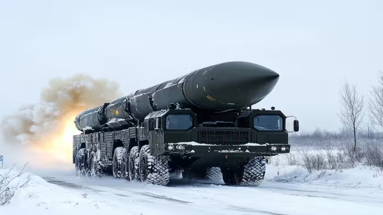 Russia Avangard Missile, Hypersonic Weapons, Mach 27, Strategic Game Changer, Putin, Nuclear ...