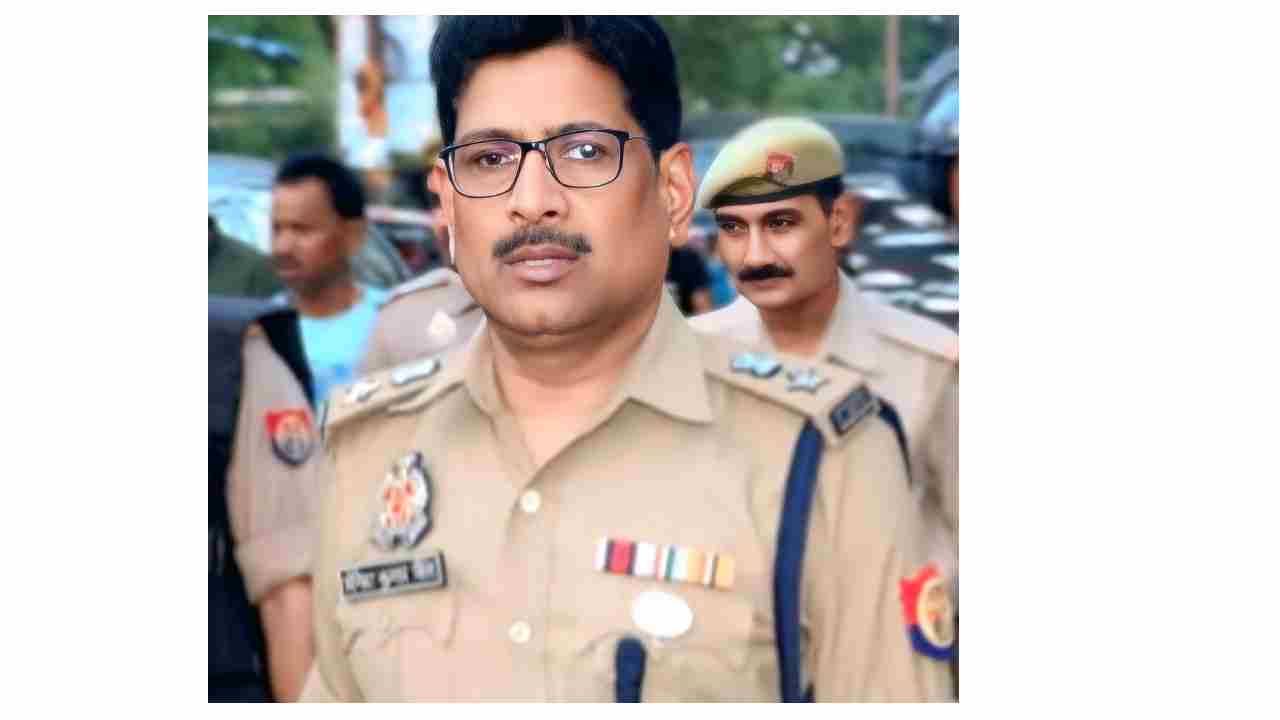 Bulandshahr Today News|SSP action against criminals 39 gangsters arrested in 30 days in ...