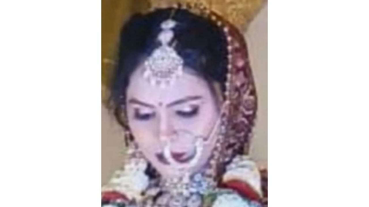 Chandauli News| Married woman dies under suspicious circumstances in ...