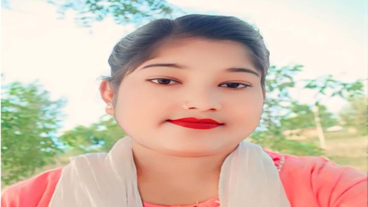 Chandauli: Indefinite Protest Against Women Harassment in Forest ...