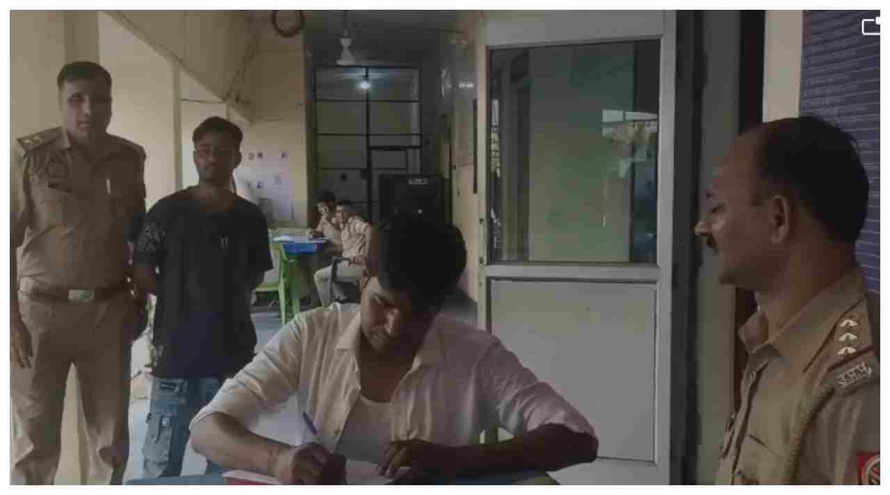 kasganj-zila-panchayat-office-violence-himanshu-shakya-vs-bobby-kashyap ...