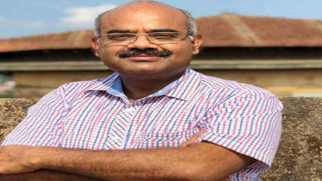 Kanpur: DM Teaches "Gender Equality" at Meena Manch Program | Kanpur ...