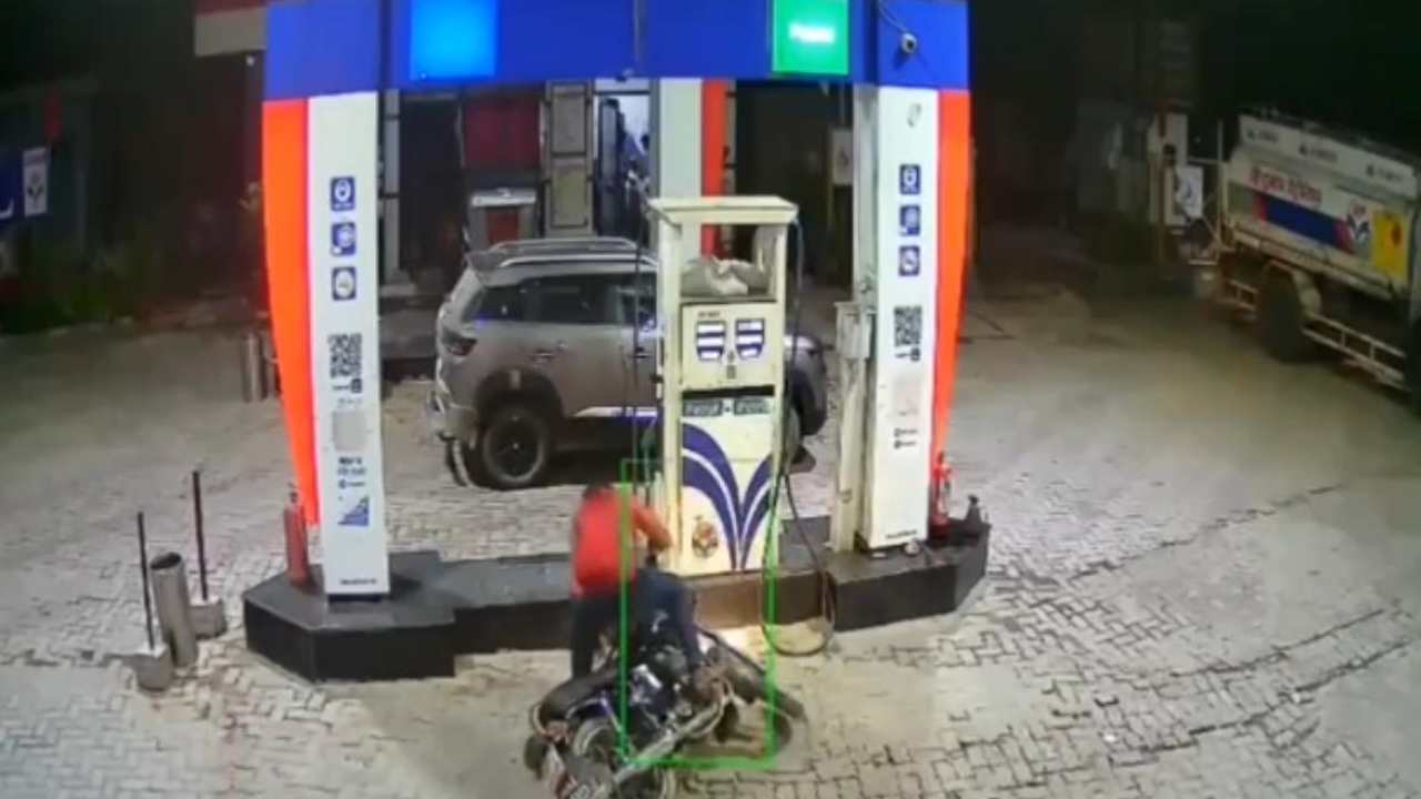 Hardoi News| Hardoi Firing News| Youth shot in neck in hardoi| Newstrack samachar | Hardoi News ...