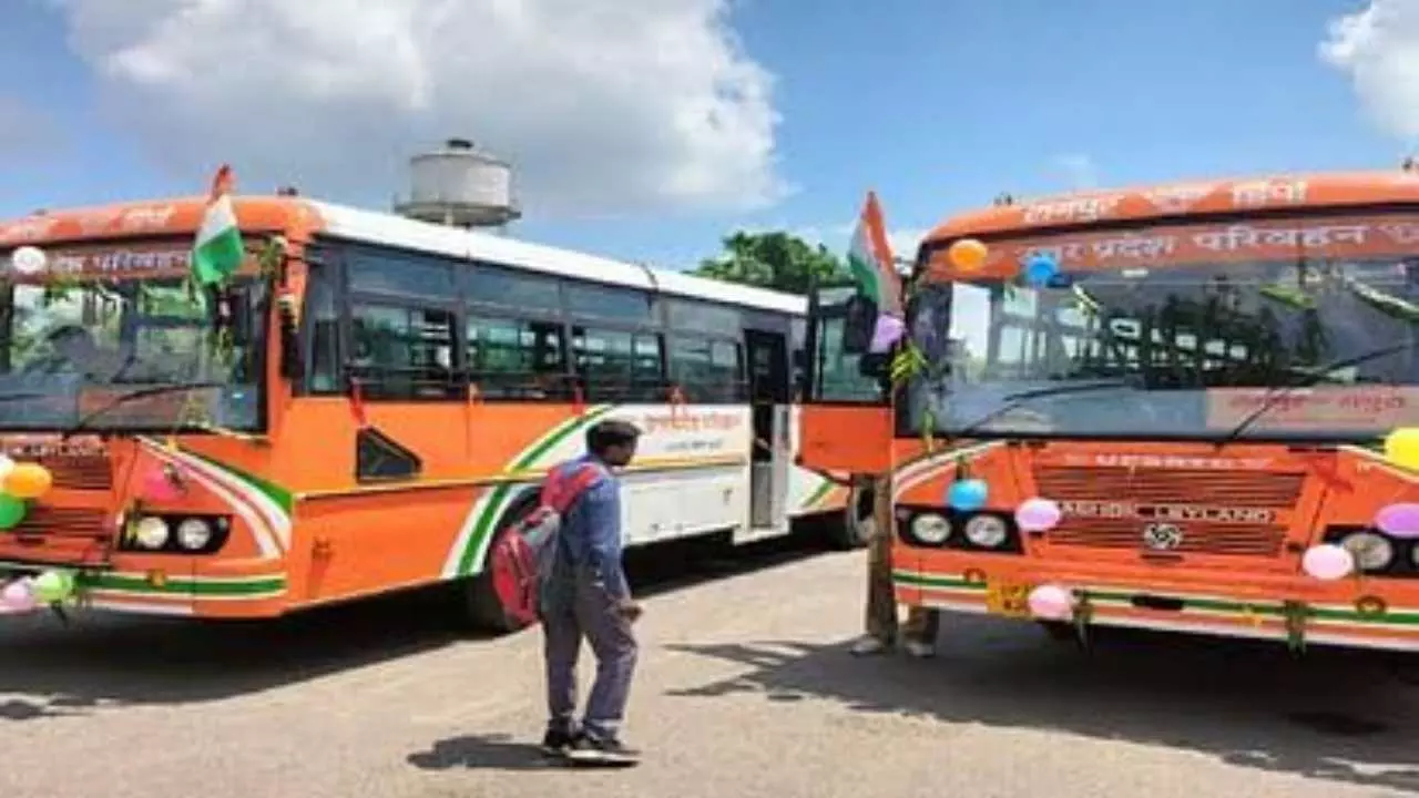Chandauli News| Free Bus Travel on Raksha Bandhan in UP| UP News in ...