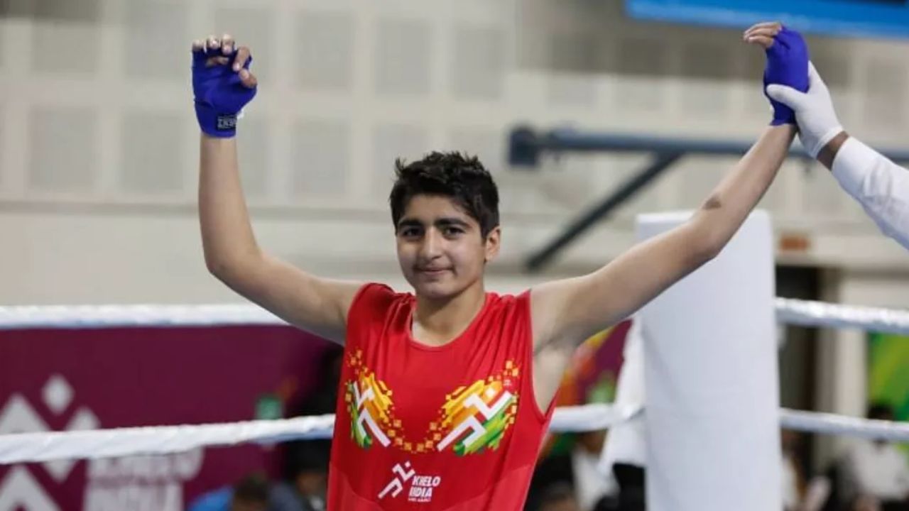 Haryana daughter meenakshi hooda won gold| World Boxing Championship ...