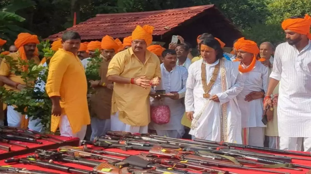 Raja Bhaiya News| Raja Bhaiya Controversy| Raja Bhaiya Dussehra Shastra Puja | राजा भइया ने ...