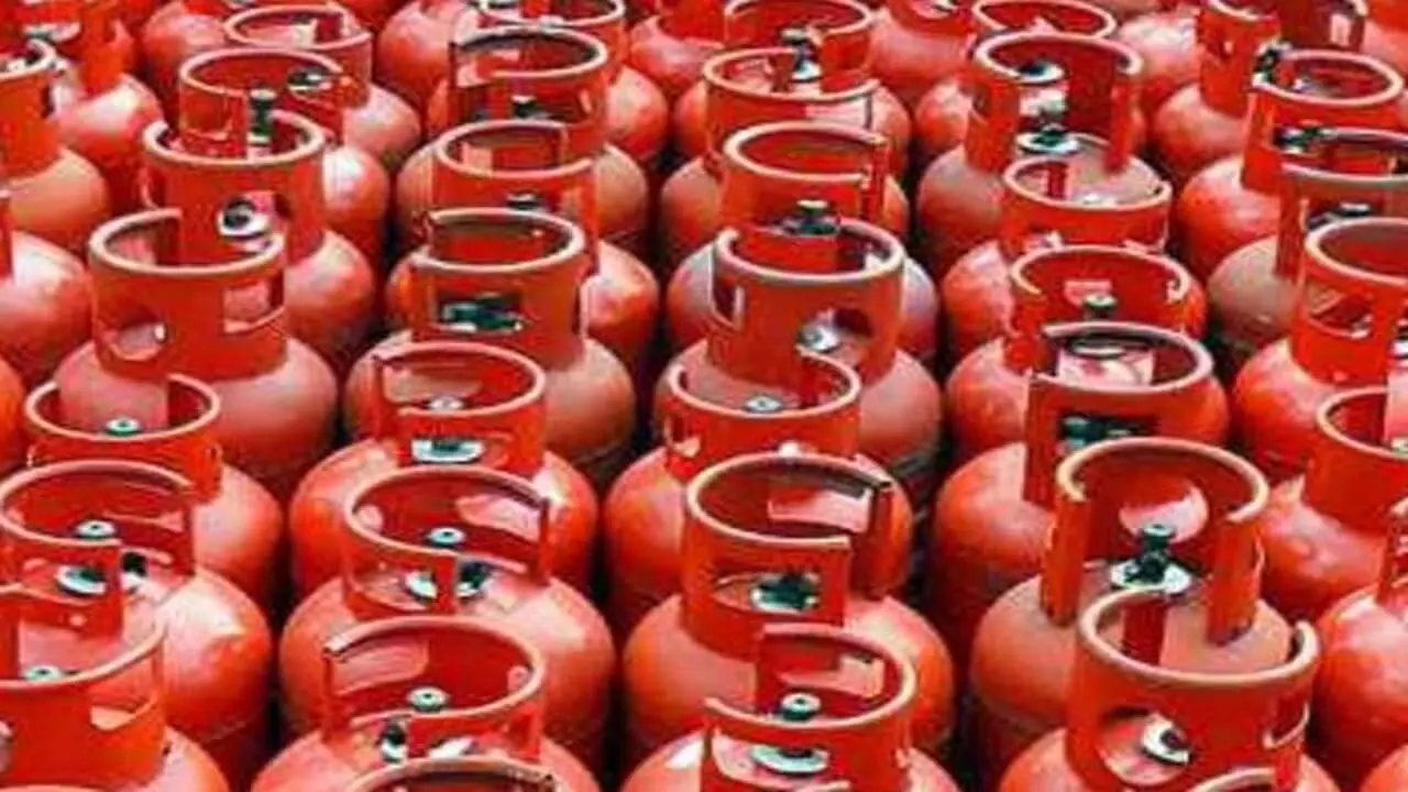 HP Gas introduces a new WhatsApp-based LPG cylinder booking service ...