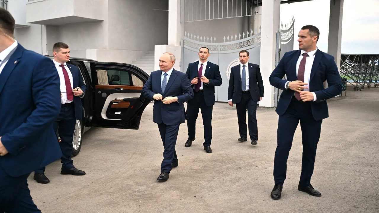 Putinâ s India Visit: Delhi on High Alert with VIP Hotel Security ...