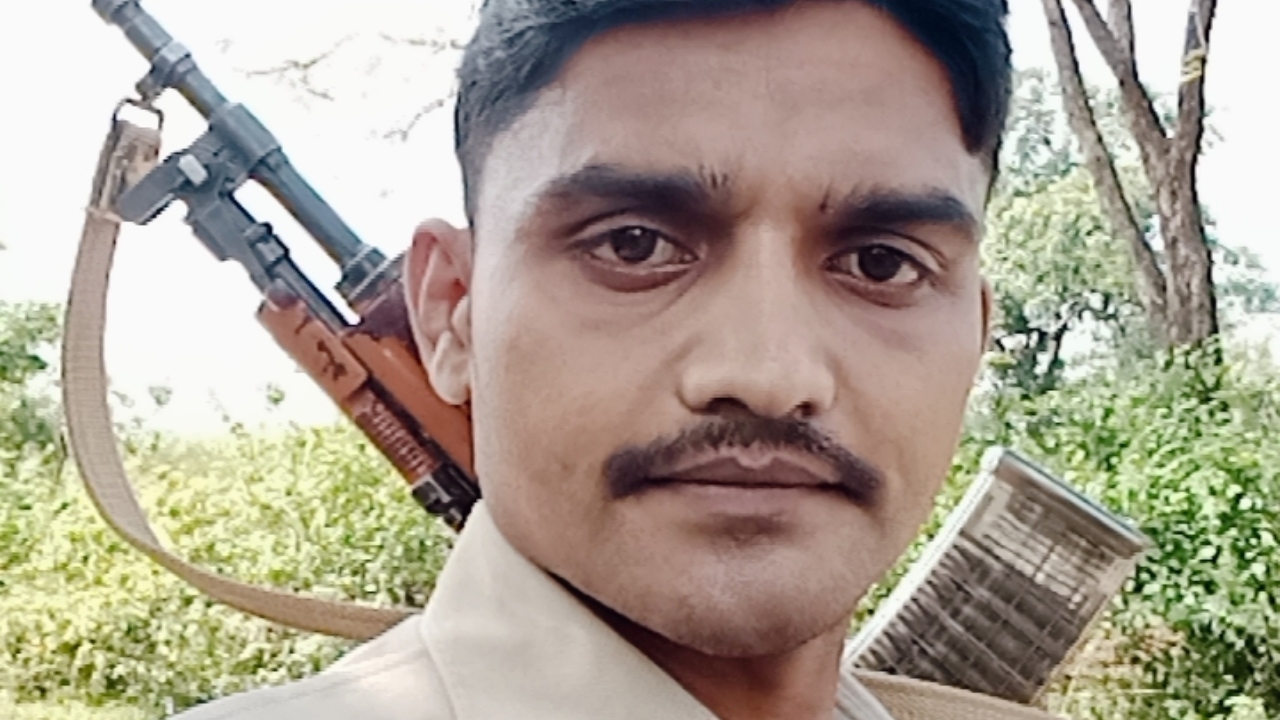 Mysterious Disappearance of Hardoi Police Constable Avijeet Tomar ...