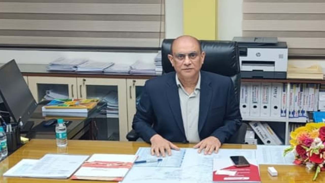 Salim Ahmed Takes Charge as New CMD of RVNL | आरवीएनएल को मिला नया CMD, सलीम अहमद ने संभाला ...