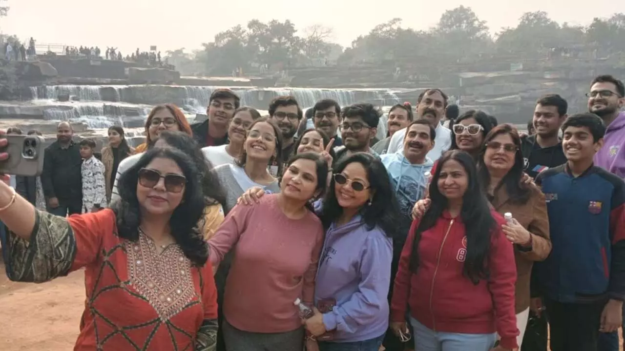 Rajdari Devdari waterfalls attract tourists on New Year 2026 ...