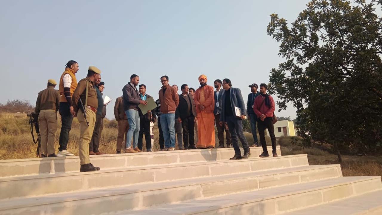 DM inspects Rishiyan Ashram, raises concern over worship hurdles ...