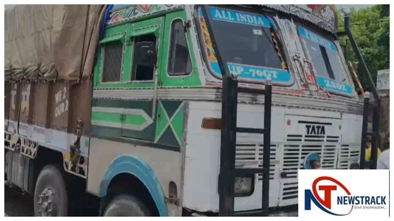 Raebareli News: Car-Truck Collision During Minister Convoy on Highway ...