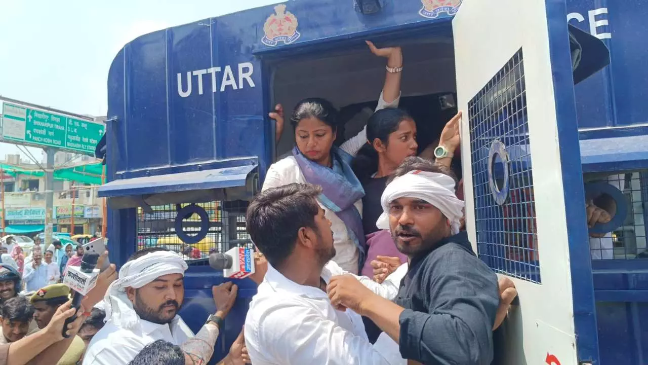 Varanasi Protest: Pallavi Patel Arrested at BHU Gate Over Protest on ...