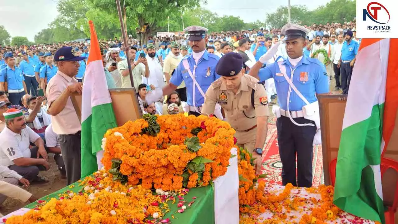 Aligarh Martyr Jitendra Sharma Given Final Farewell with State Honors ...