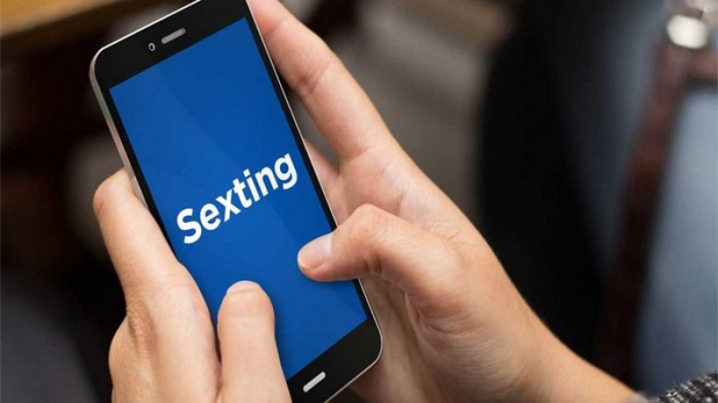 Sexting Sexually Explicit Messages Photographs Or Images Latest News In