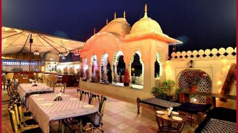 best cafe for couples in agra restaurant cabin rooftop cafe with your ...