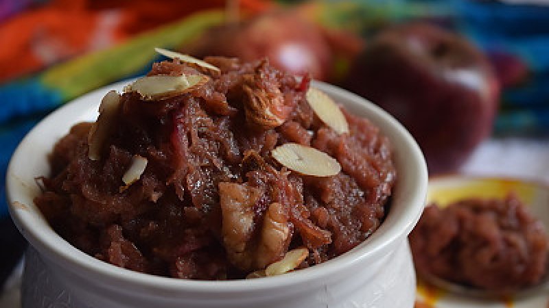 apple halwa recipe apple ka halwa how to make apple halwa banane ki vidhi sev ka halwa kaise ...