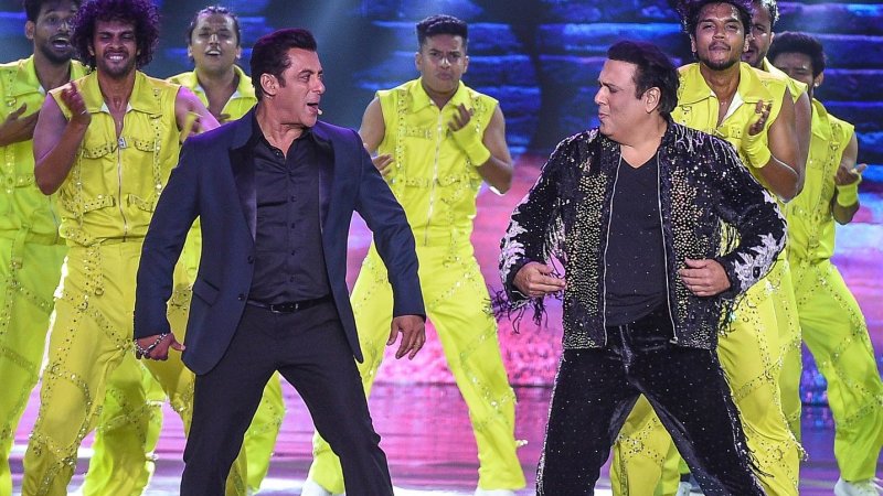 salman khan and govinda dance performance on filmfare awards night ...
