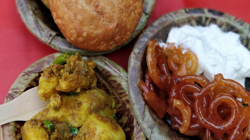 famous food in prayagraj best and tasty food places in allahabad me ...