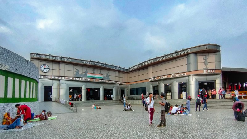 mathura junction railway station history trains timetable and schedule ...