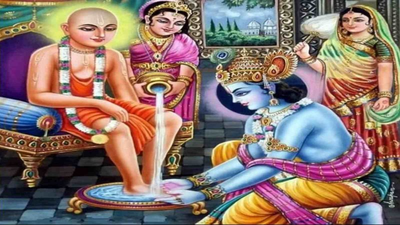 shri krishna felicitated sudama by hugging him in dwarka and krishna ...