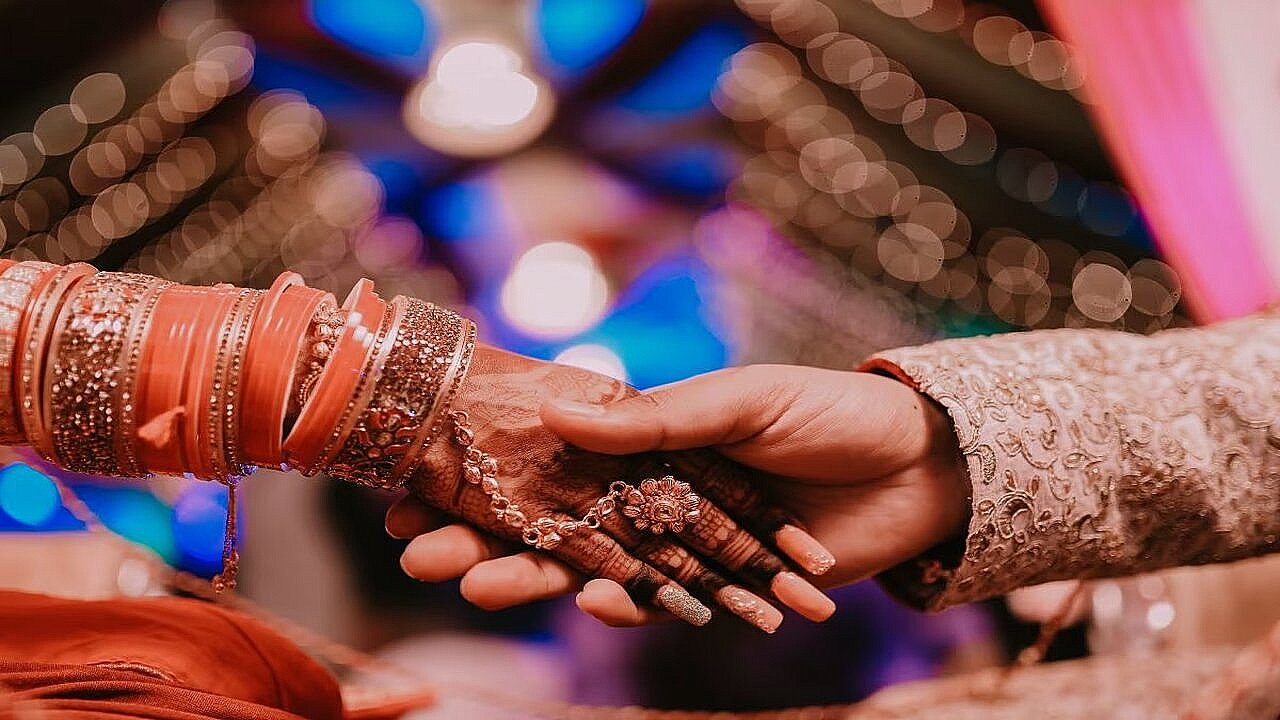 newly married couple died with heart attack on suhagrat last rites ...