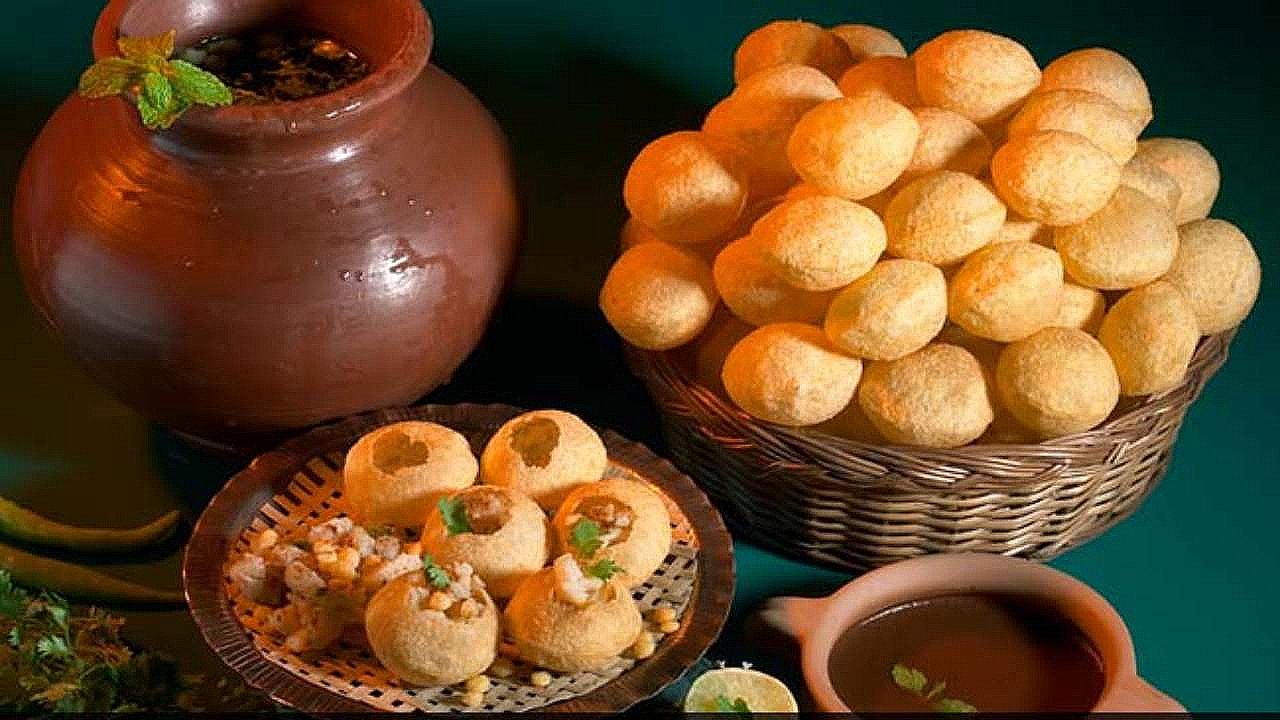 know pani puri recipe make it in an easy way at home pani puri banane ...
